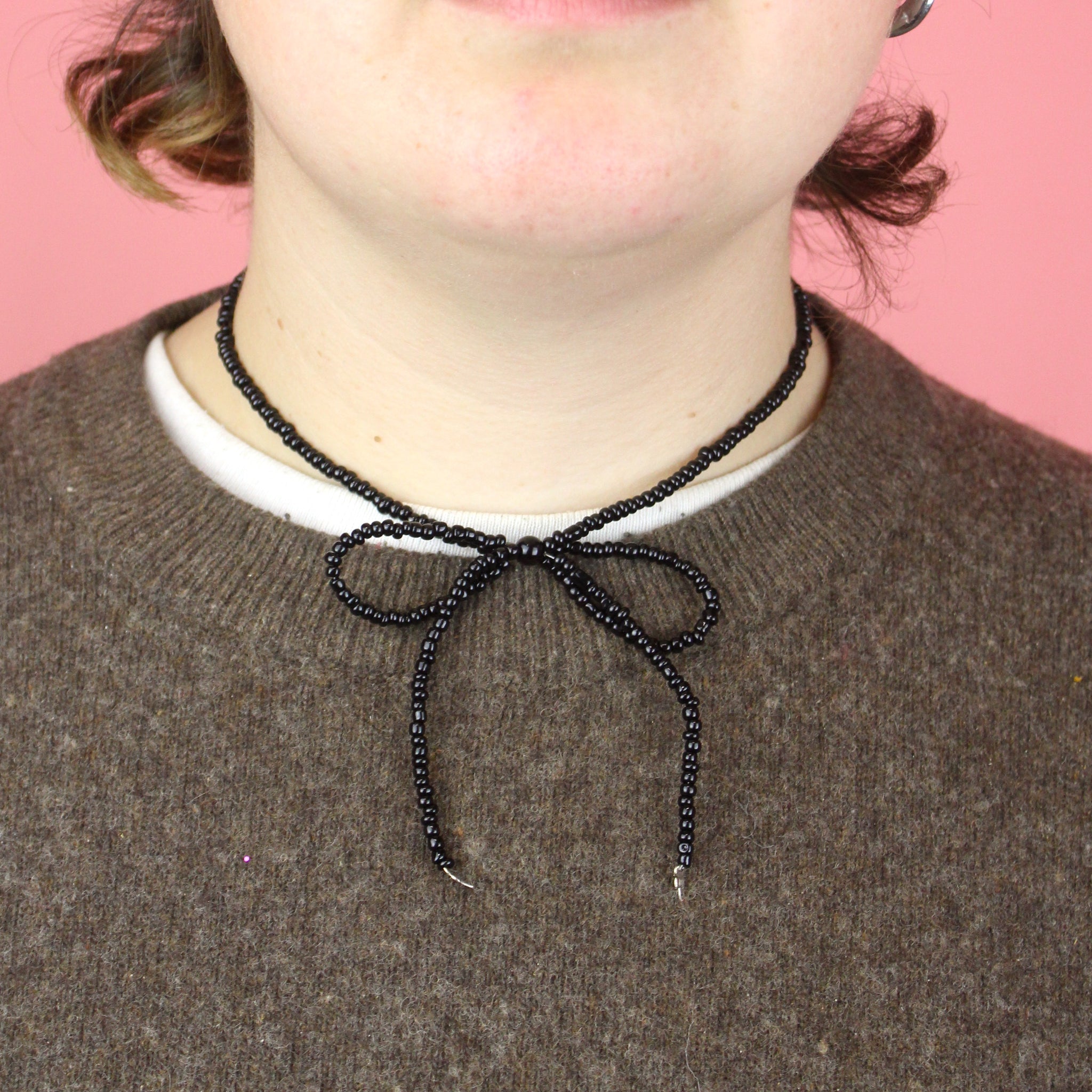 Beaded Bow Choker Black Sour Cherry